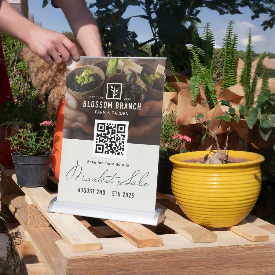 Tabletop Retractable Banners – High Quality Digital & Litho Printing | Quick Prints